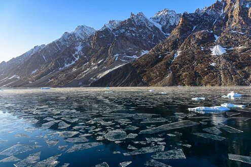 Expedition from Kangerlussuaq to Reykjavik with HANSEATIC spirit ...